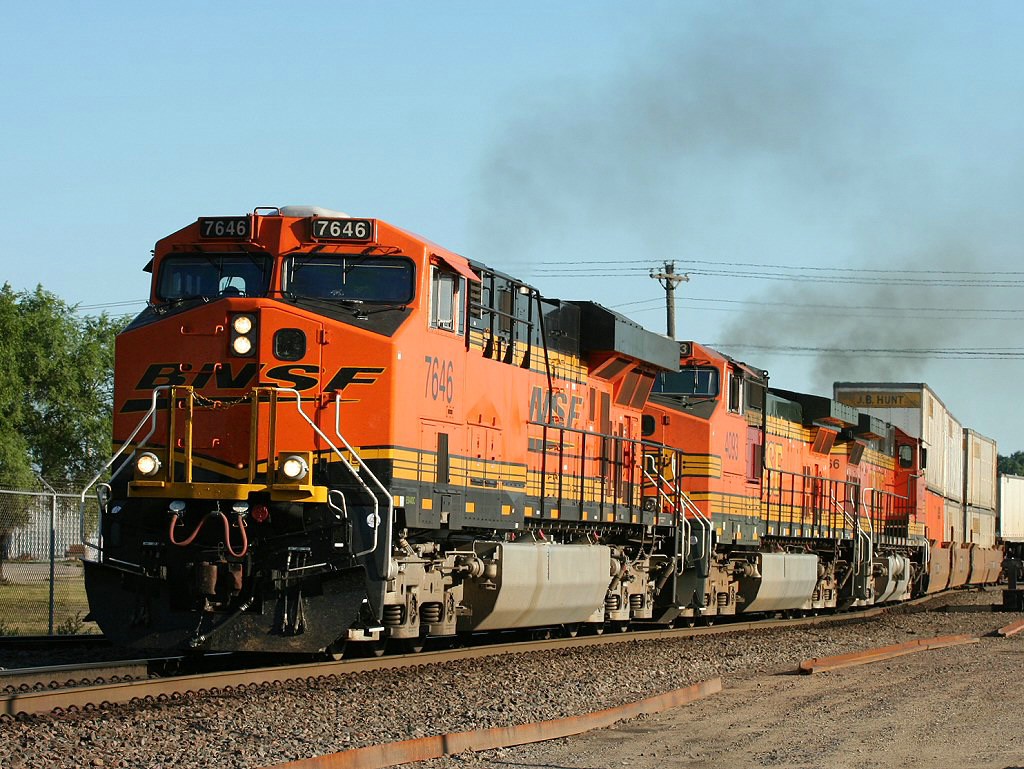 BNSF 7646